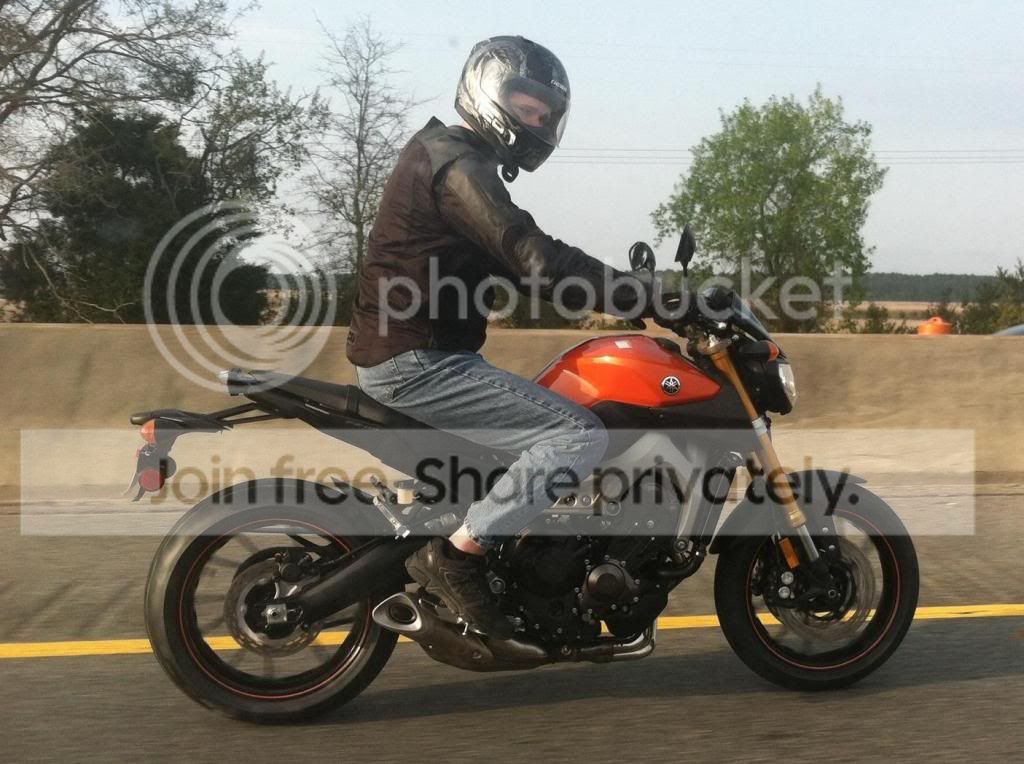Tall Guys/Gals on the FZ-09 | Yamaha FZ-09 Forum